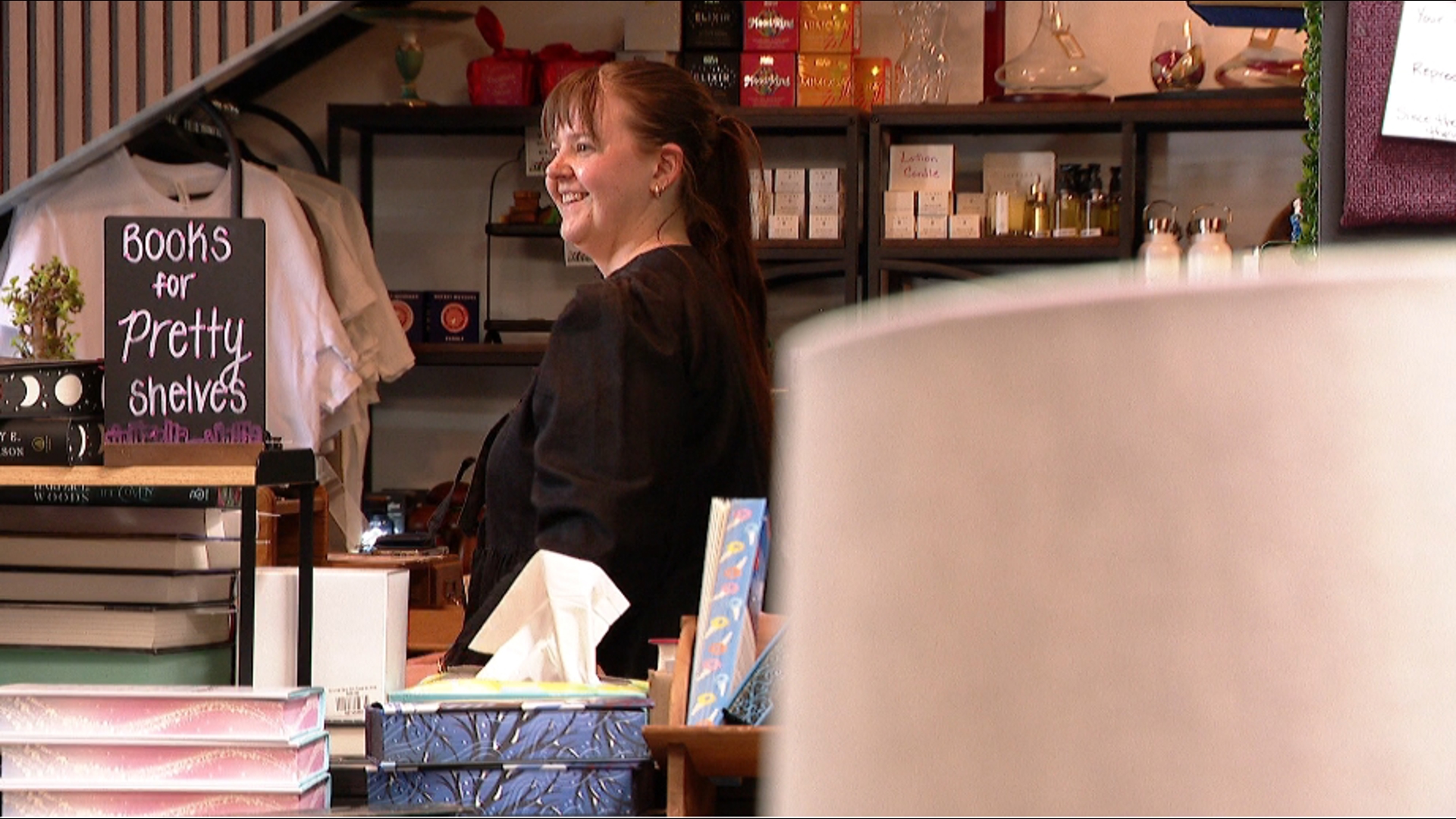Romance-only bookstore The Spicy Librarian opens in Denver | 9news.com