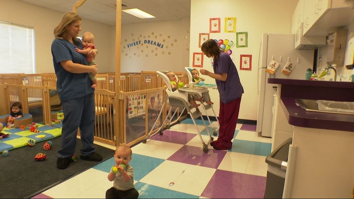 Colorado daycare teaches babies to use sign language | 9news.com