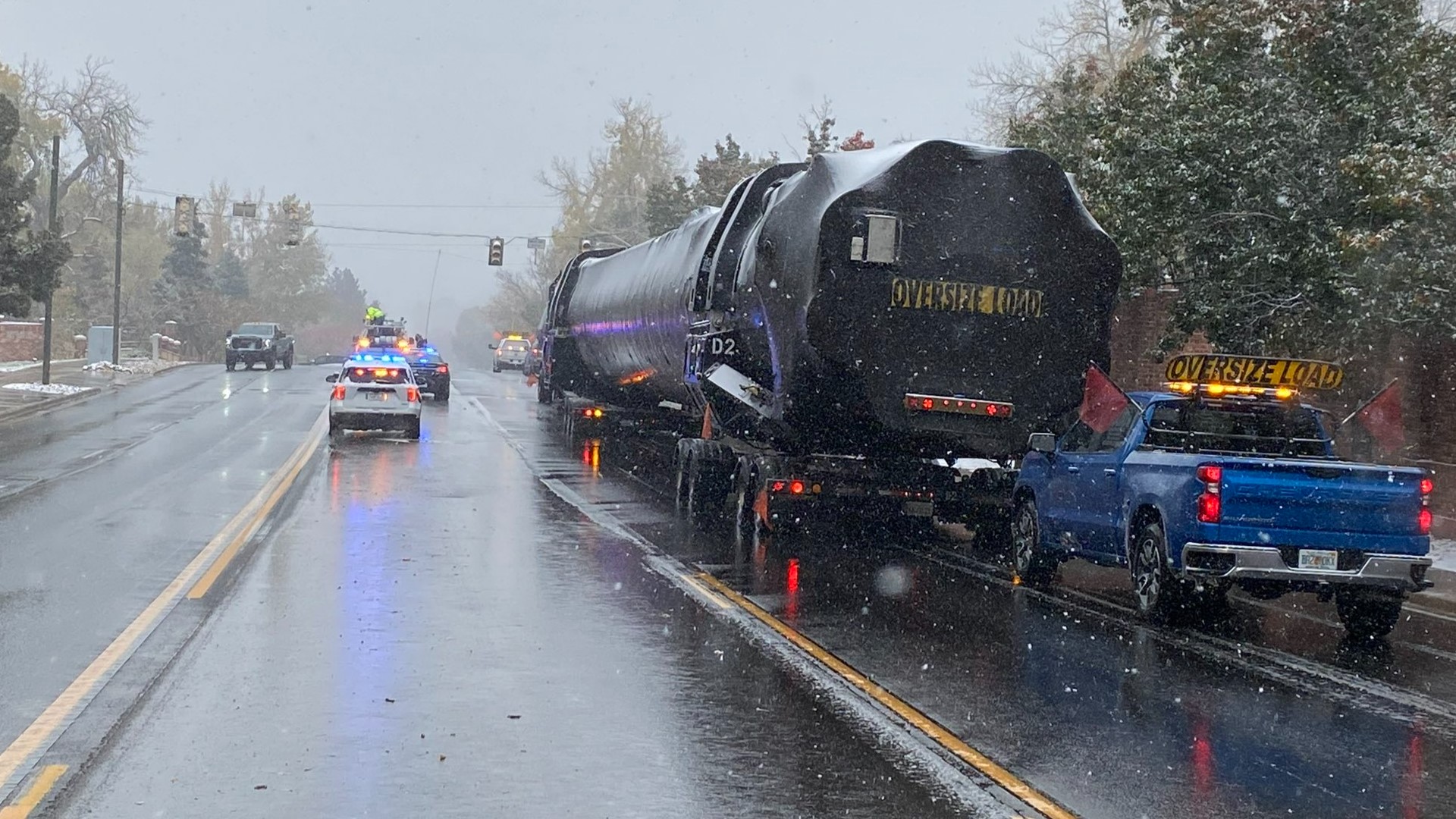 SpaceX rocket escorted through Colorado streets | 9news.com