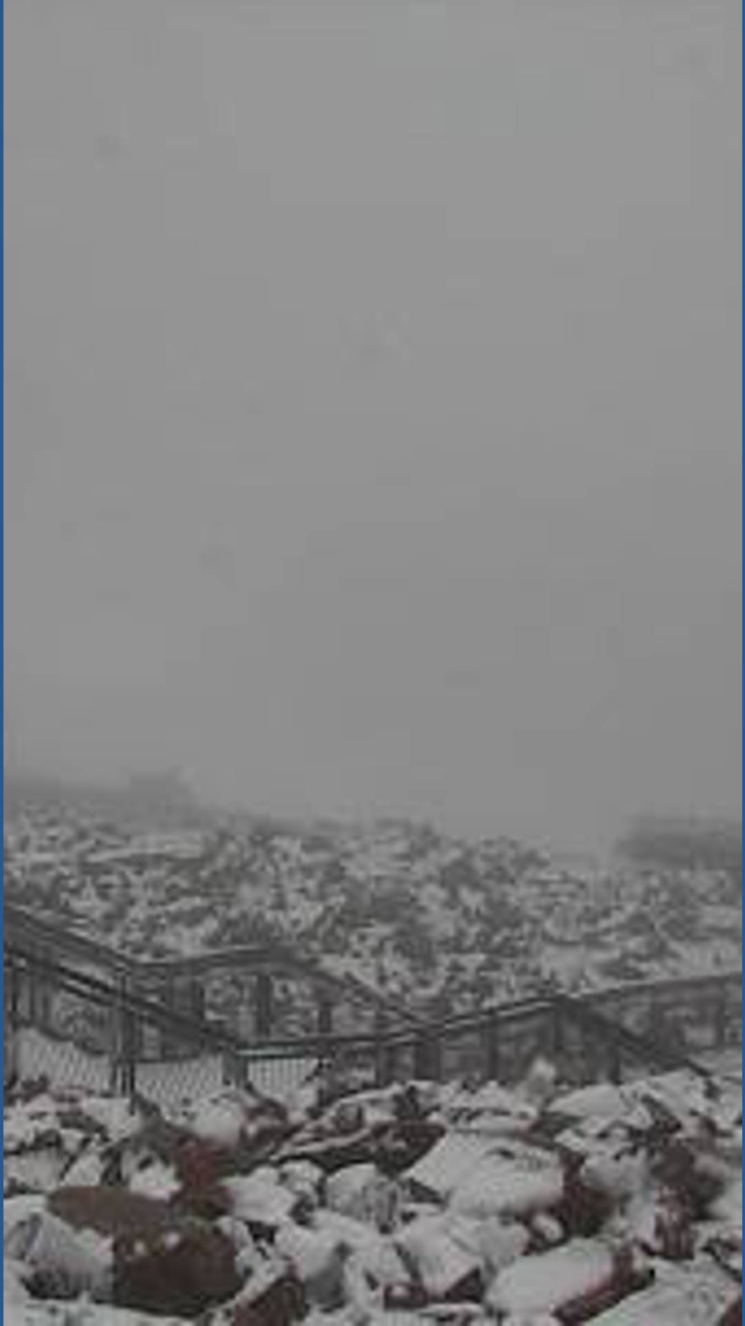 Snow falls in Colorado mountains: See the September snow at Pikes Peak ...