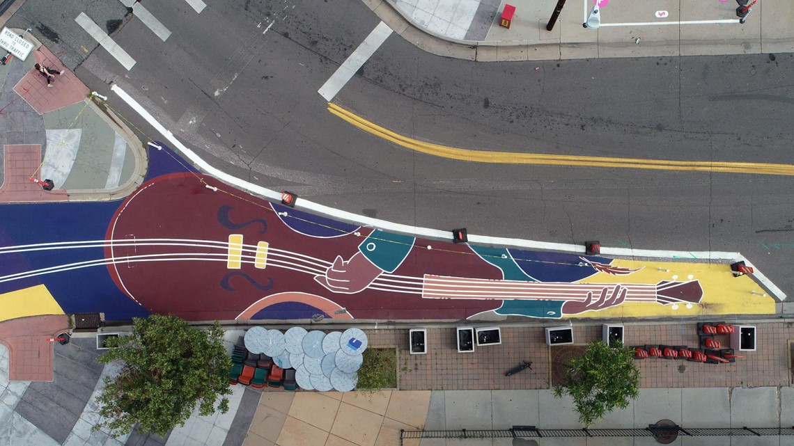 Artists create new murals in the Five Points neighborhood | 9news.com