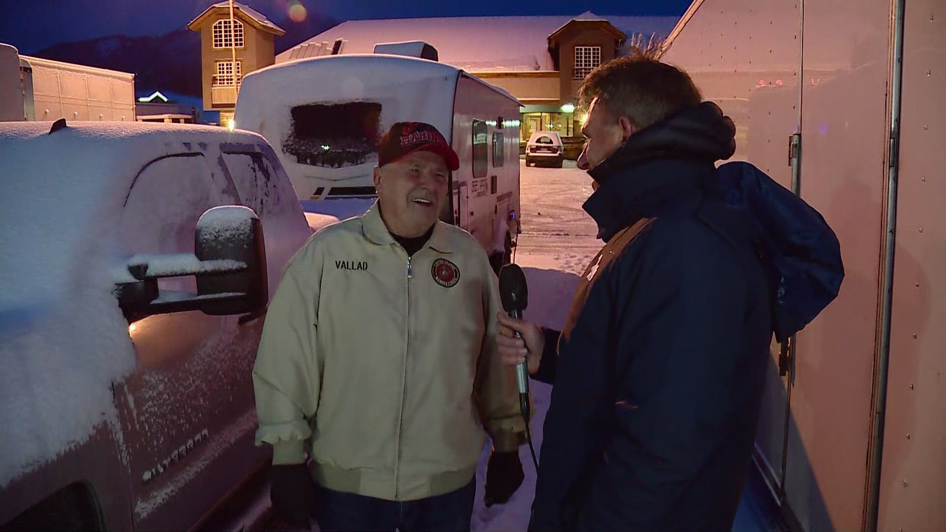 Travelers camp out in cars due to I-70 closure | 9news.com