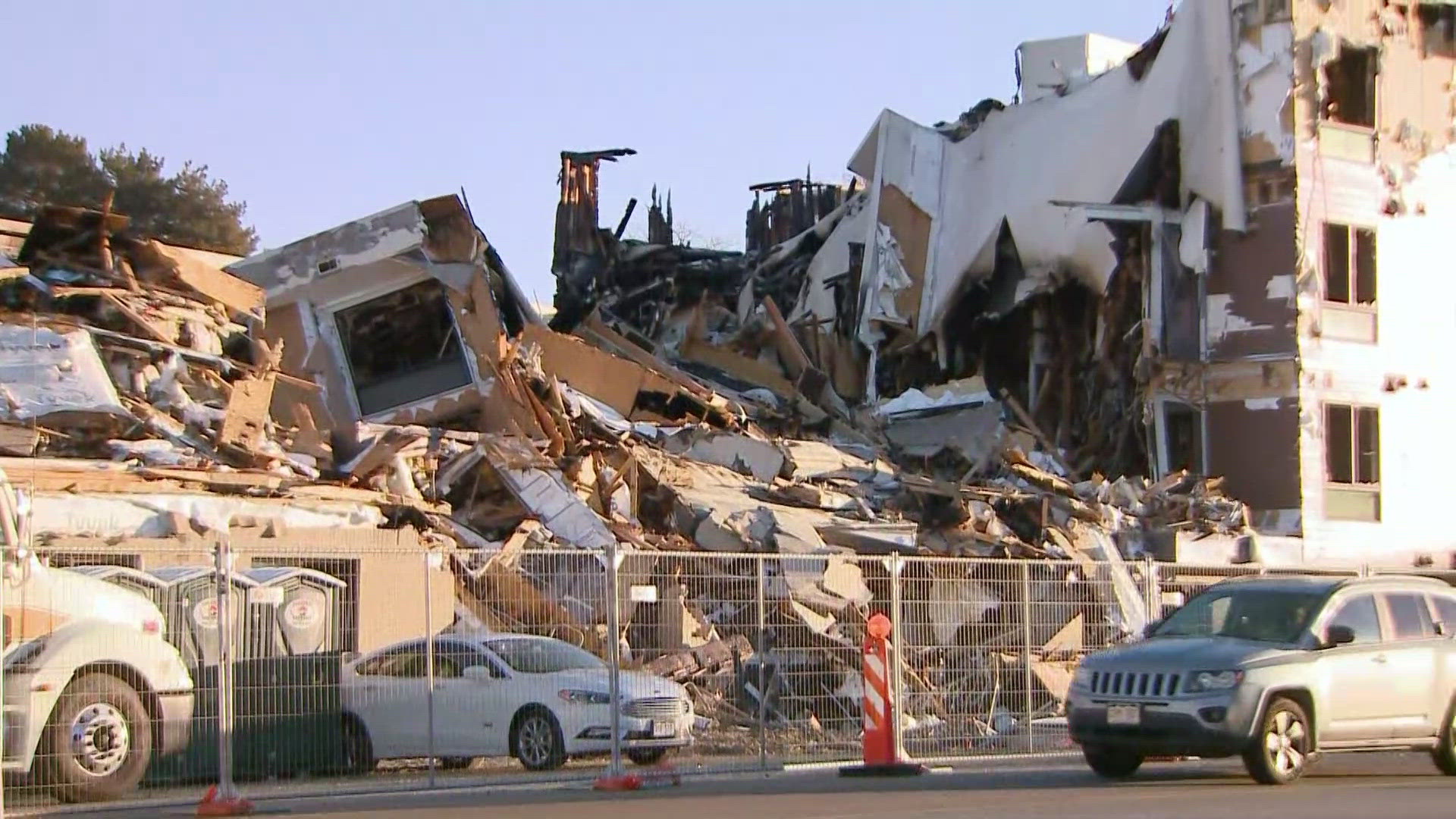 Douglas County deputy grazed by bullet during pursuit of carjacking ...