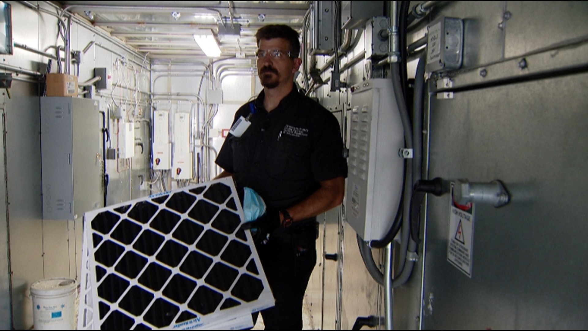 New air filters aim to keep wildfire smoke out of hospitals | 9news.com