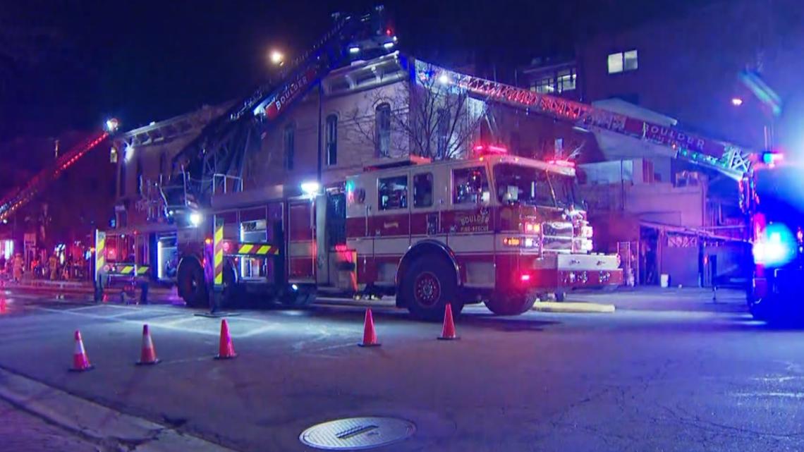 Boulder Fire-Rescue respond to Pearl Street Mall fire | 9news.com