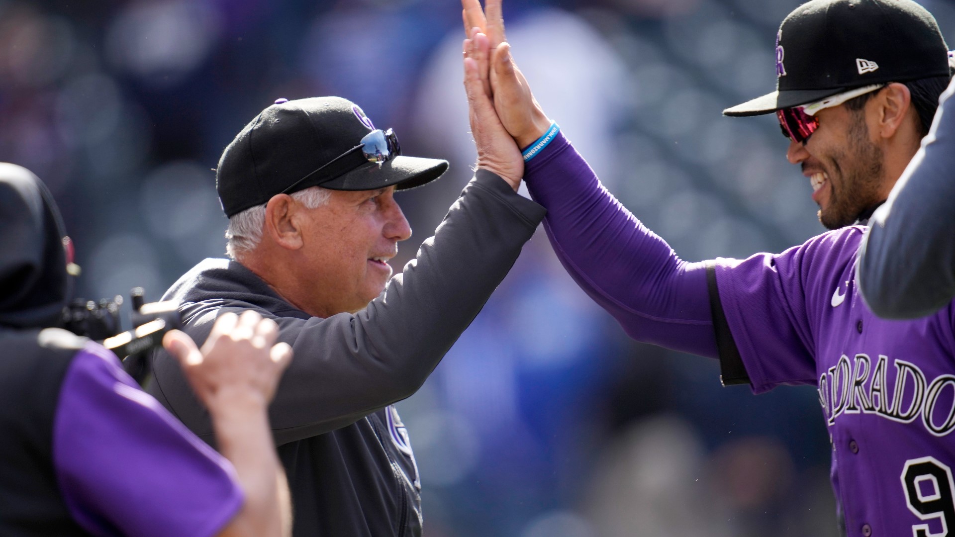 Rockies win season-opening series over Dodgers | 9news.com