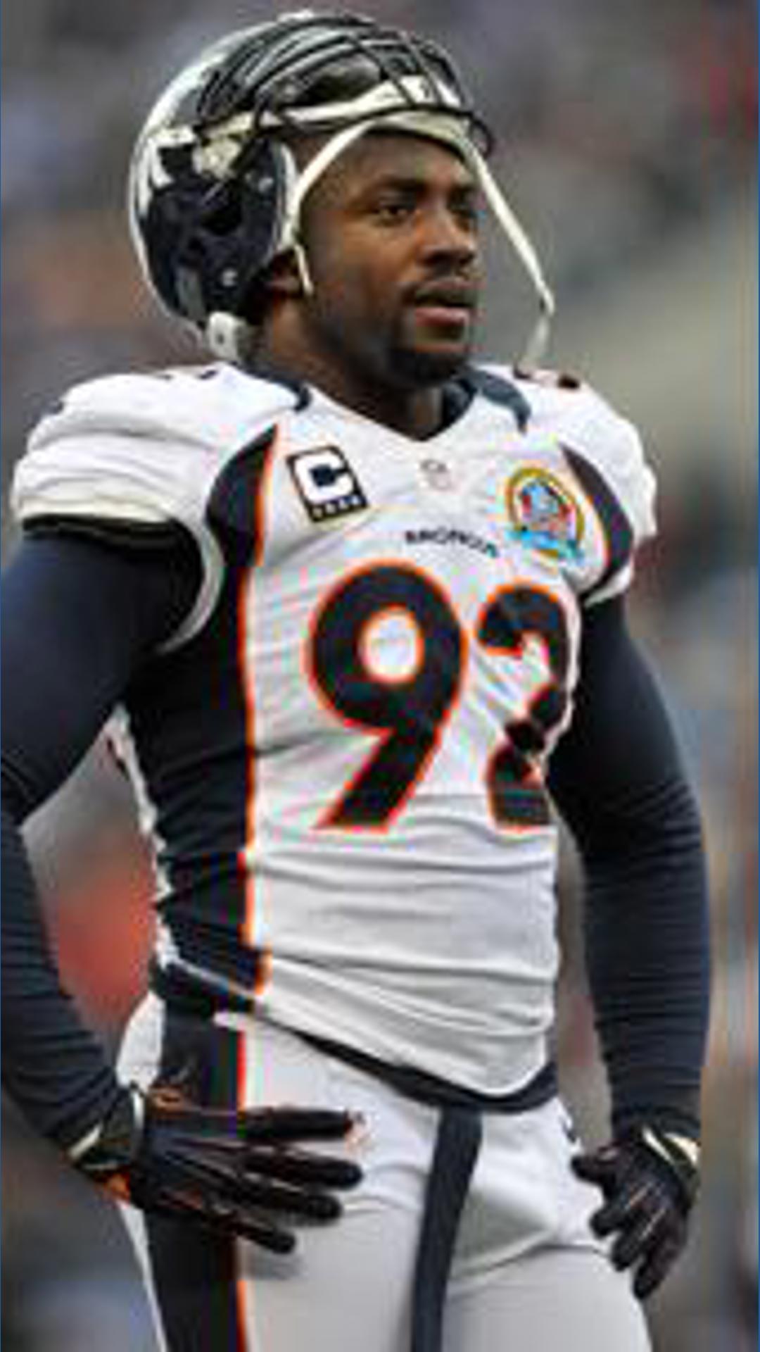 Dumervil, Rivers up for 2026 College Football Hall of Fame | 9news.com