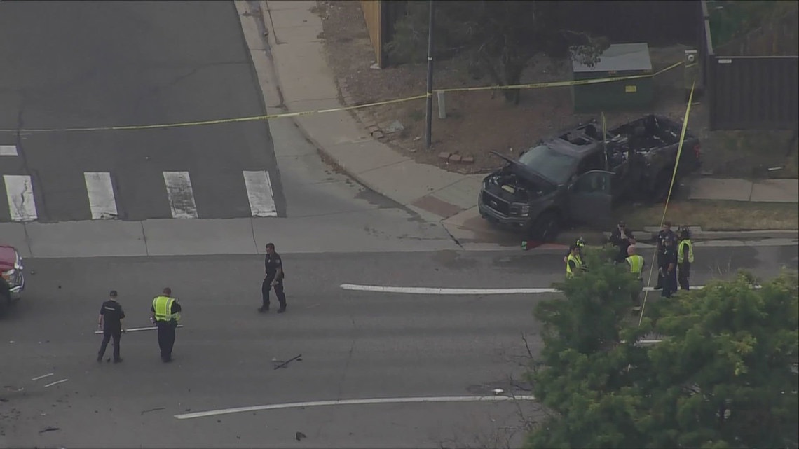 Fatal crash investigation shuts down portion of East Smoky Hill Road ...