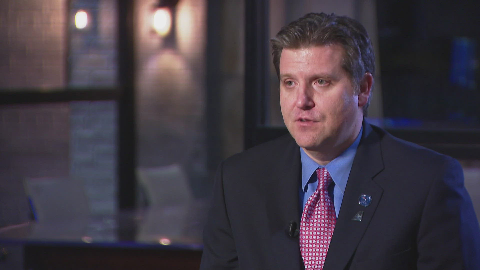 MSU Denver professor, former pilot explains airspace at Reagan National ...