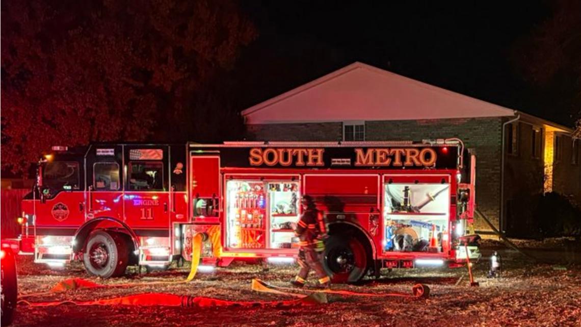 Person taken into custody after barricade situation, apartment fire in ...