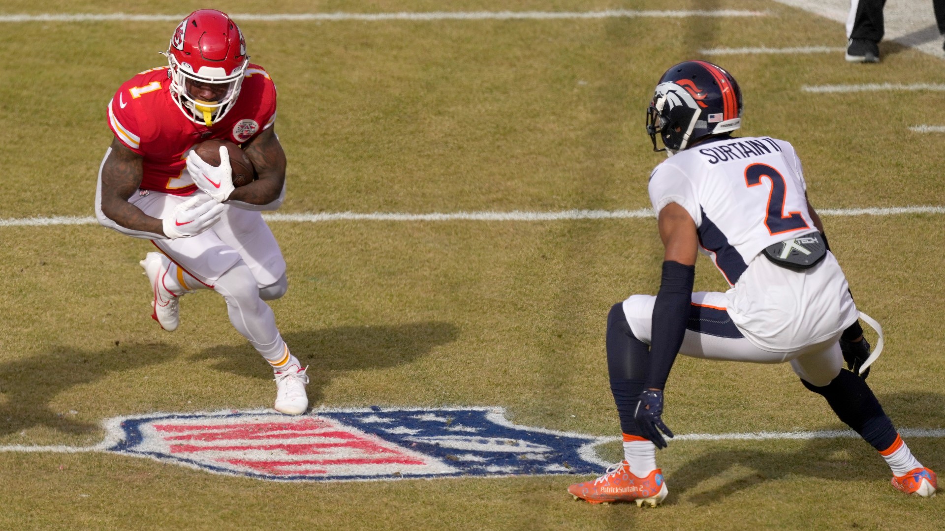 PHOTOS | Broncos at Chiefs | 9news.com