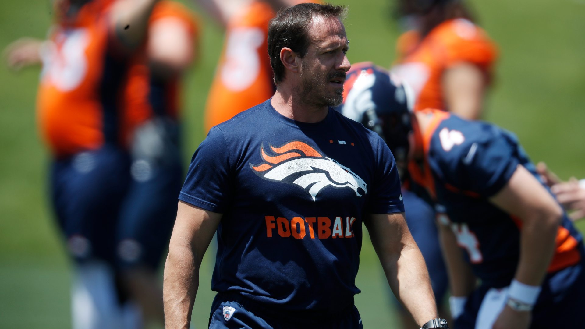 Former Broncos strength coach Loren Landow going to Notre Dame | 9news.com