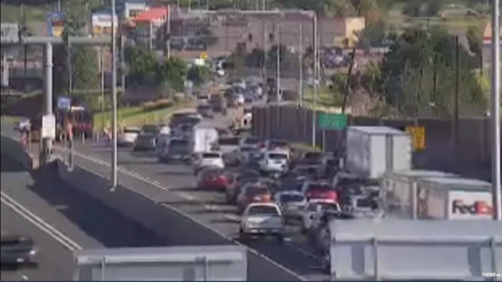 Interstate 25 closed for shooting involving Thornton officer | 9news.com