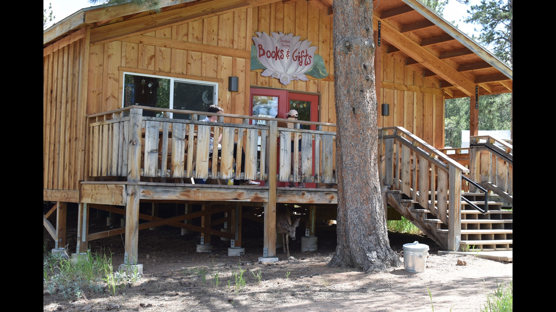 People have been coming to this Colorado village to ‘do nothing’ for ...