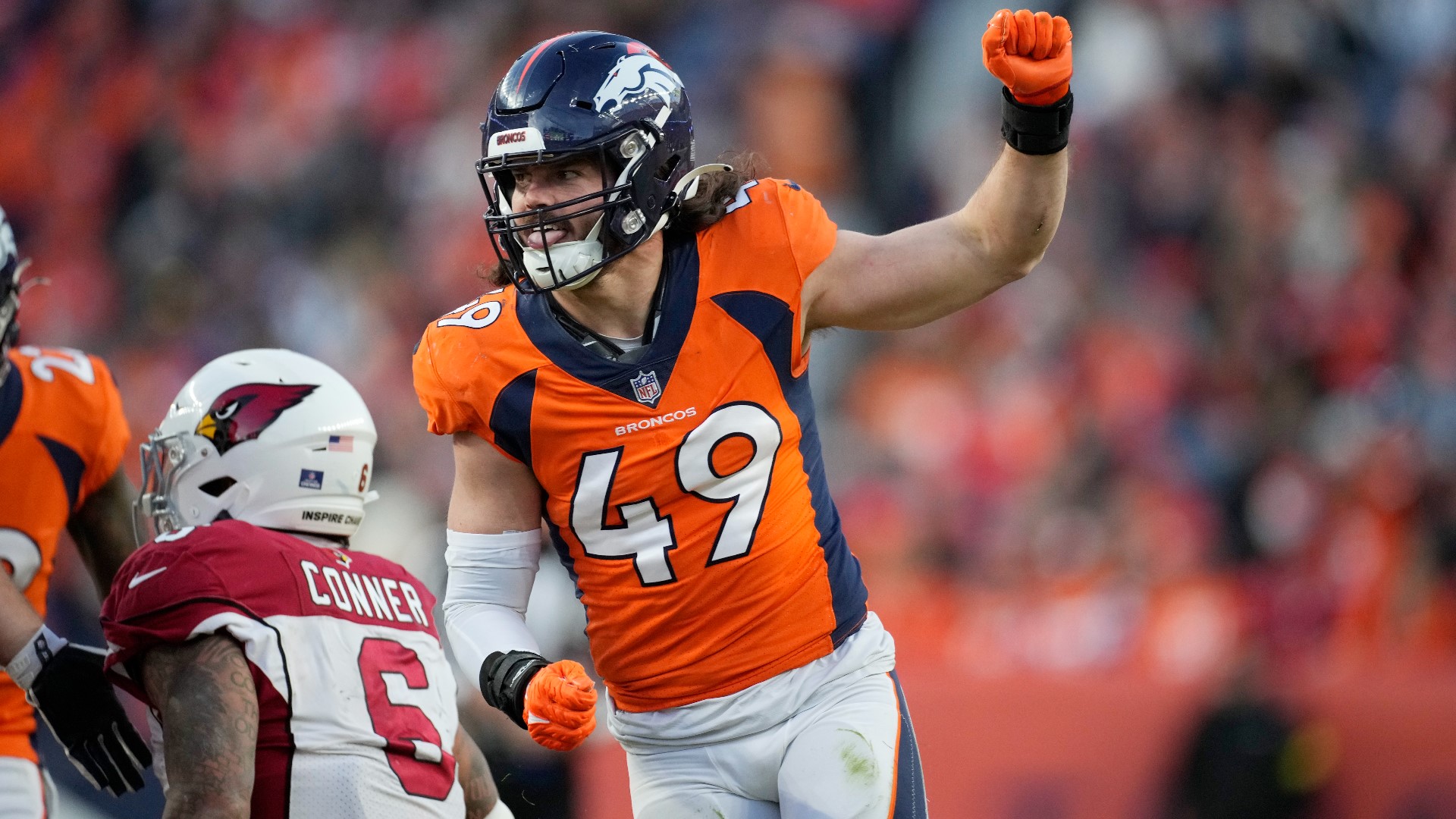 Alex Singleton deflects Broncos' QB situation at Super Bowl | 9news.com