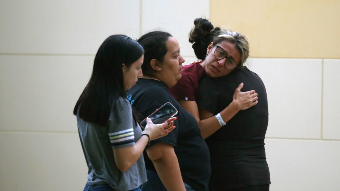 Texas Robb Elementary School shooting: 19 kids, 2 adults killed | 9news.com