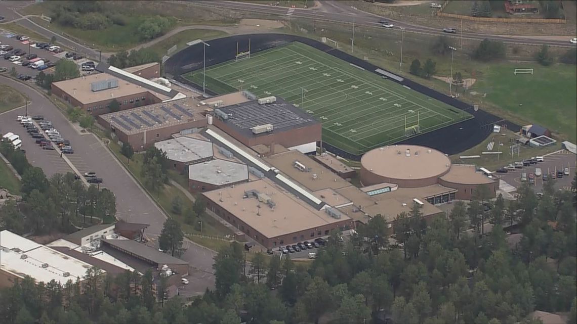 3 Evergreen schools closed Friday, 8 Jeffco schools on delayed start ...