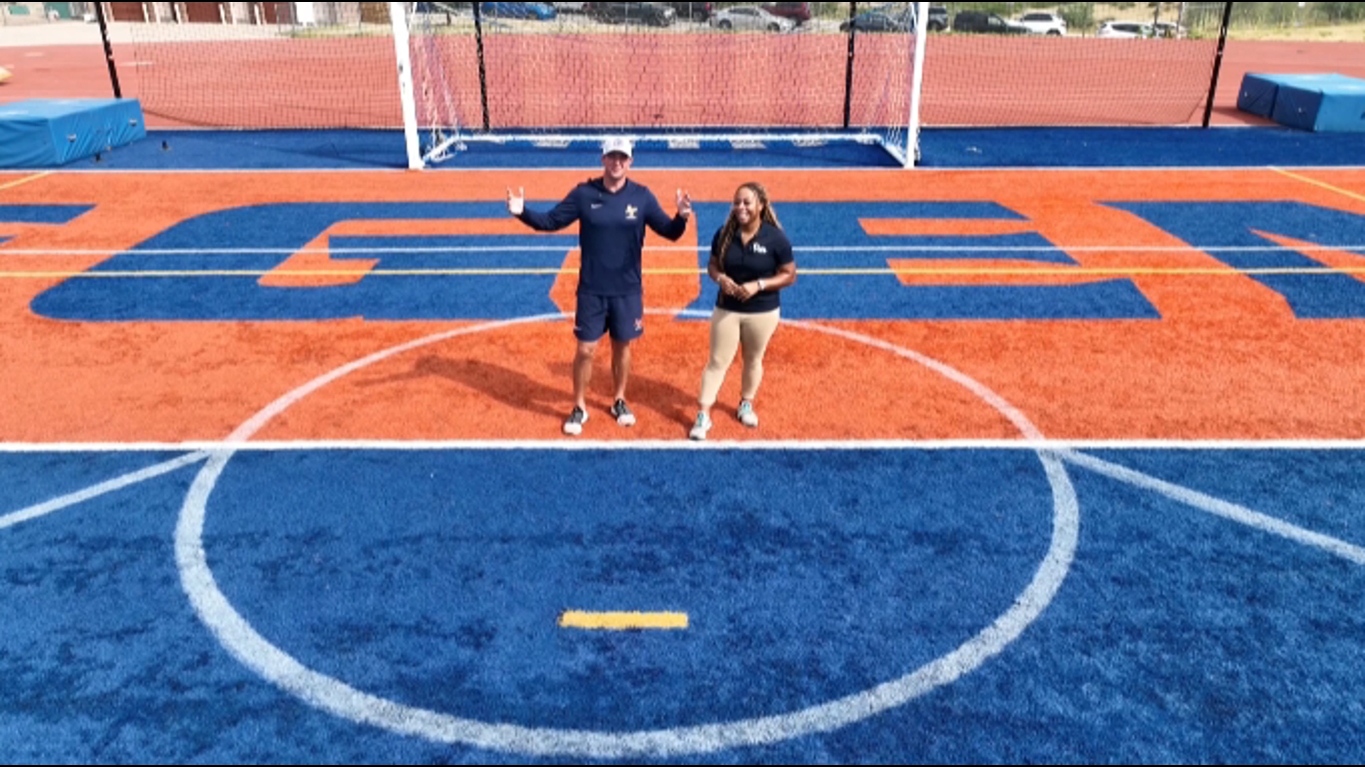 100 yards with Legend Titans head coach Jake Heaps | 9news.com