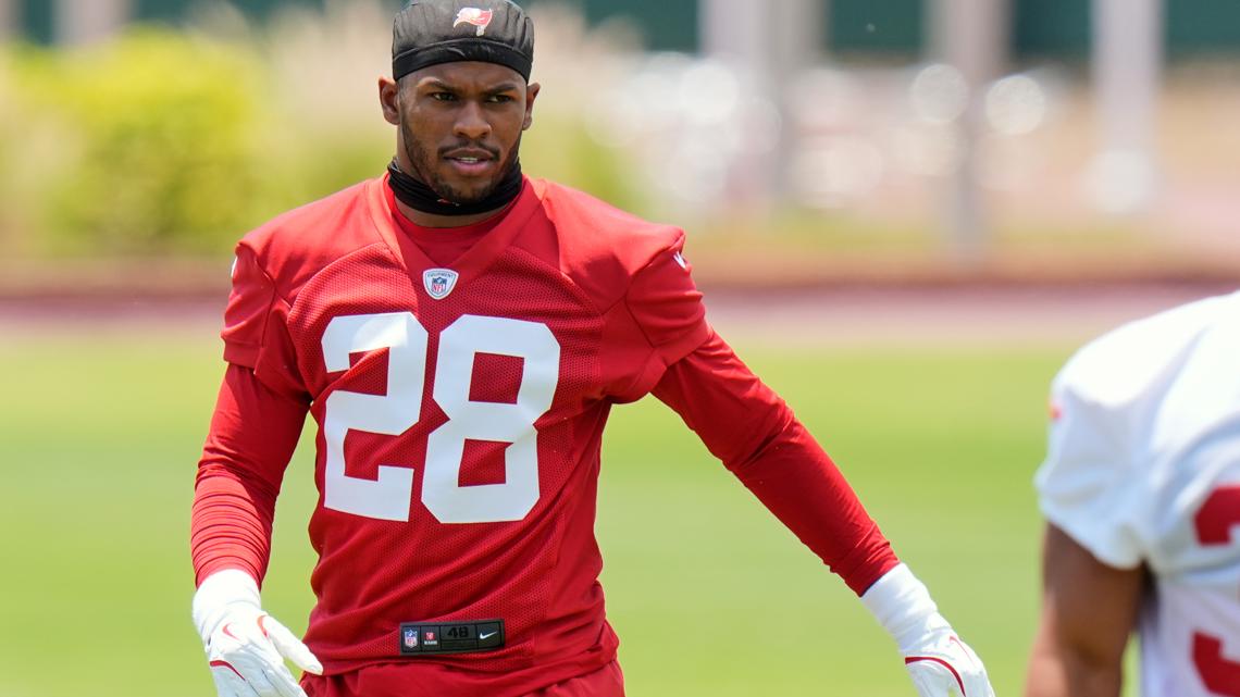 Shilo Sanders knows how to make a first impression on and off the field ...