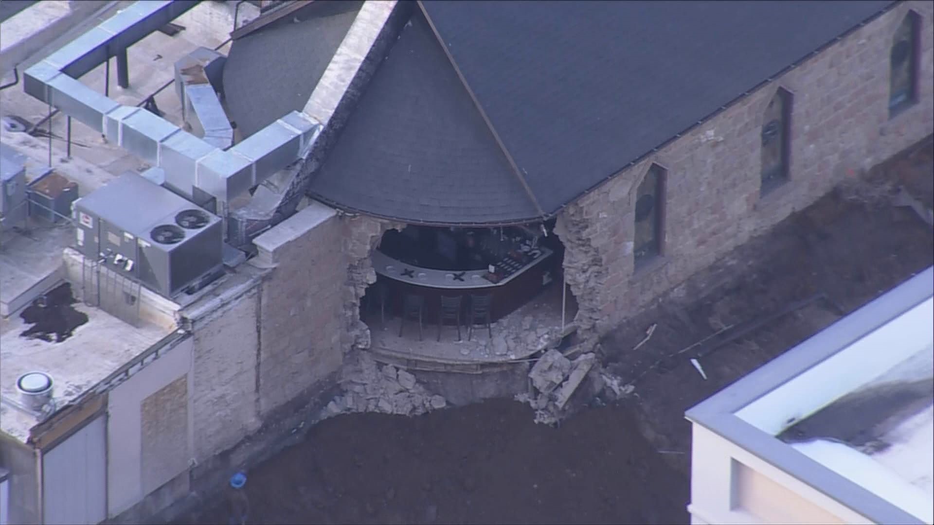 Castle Rock restaurant closes after wall collapse | 9news.com