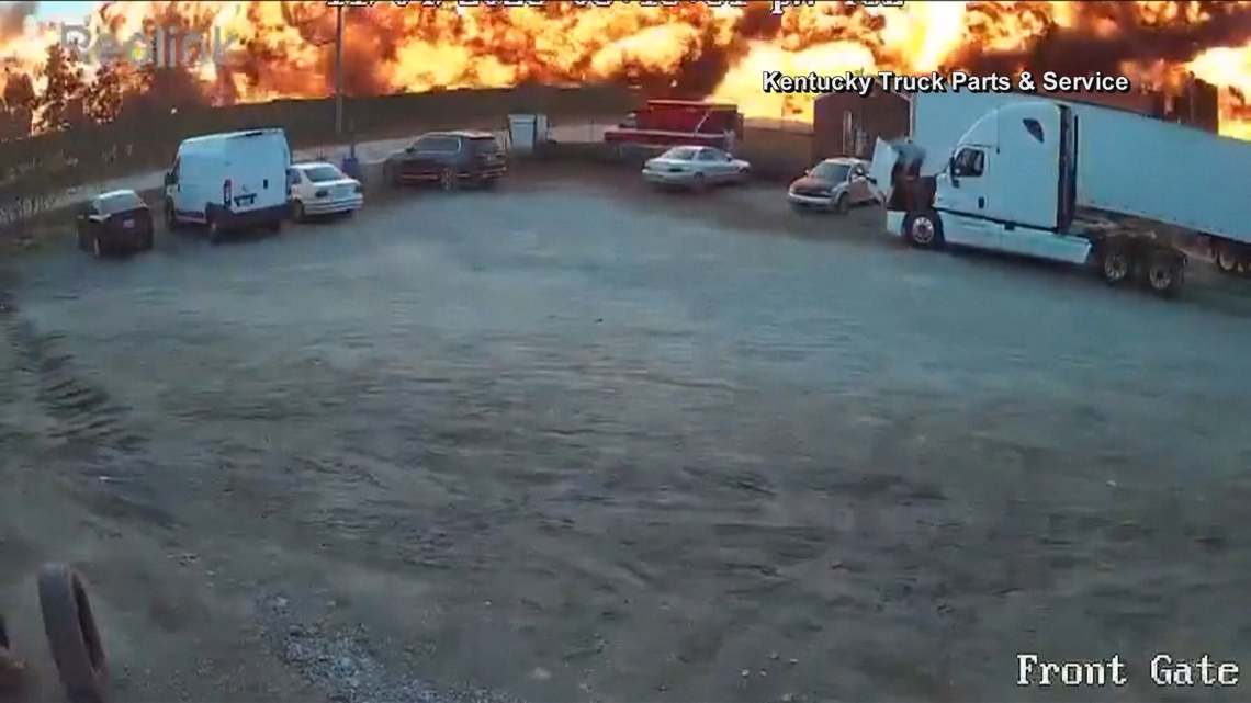 Security footage shows moment when cargo plane crashes | 9news.com