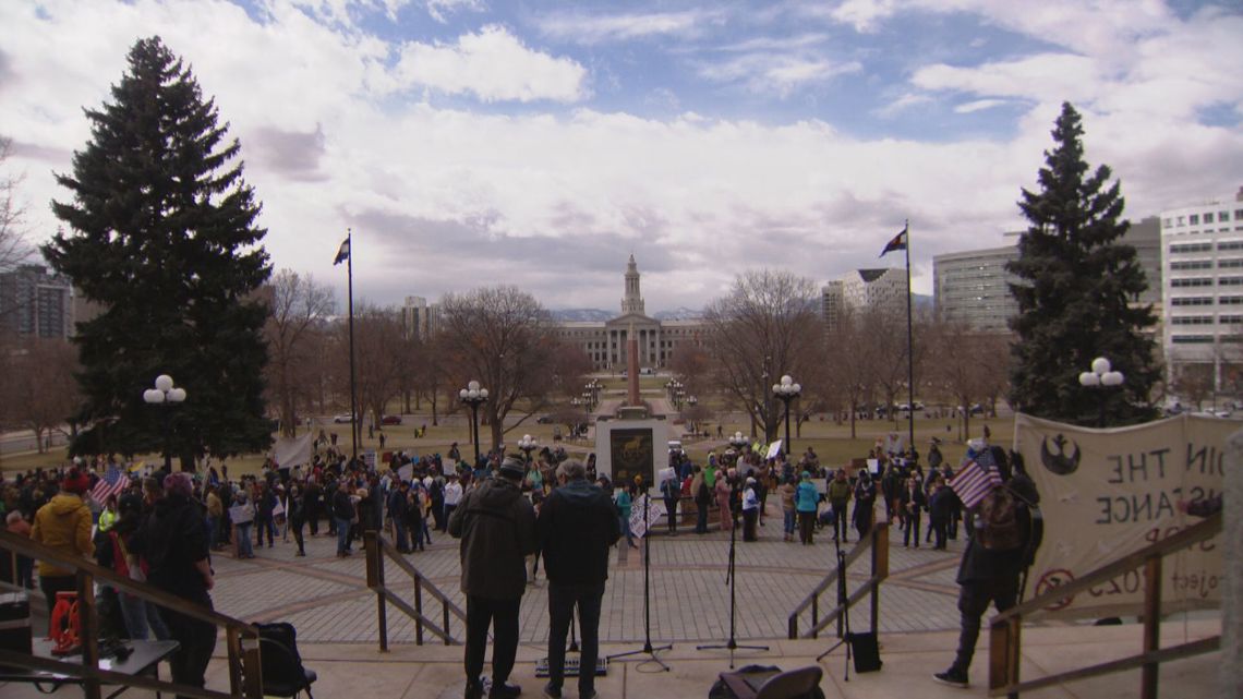 Protesters gather at Colorado Capitol ahead of presidential address ...