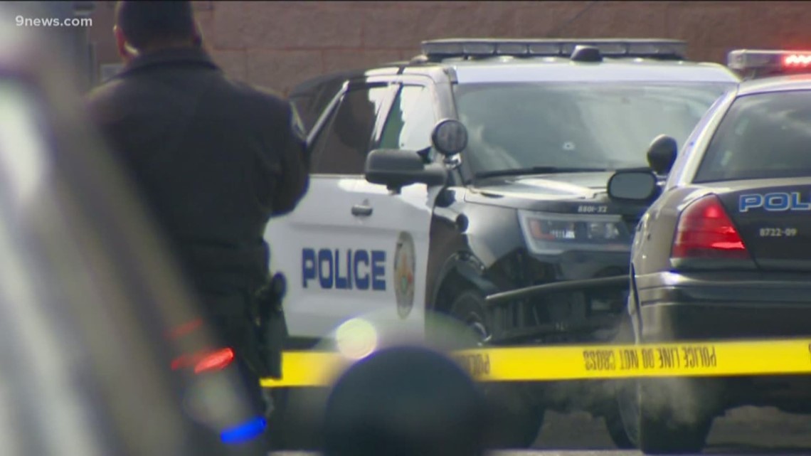 Police looking for man accused in kidnapping, stabbing case | 9news.com