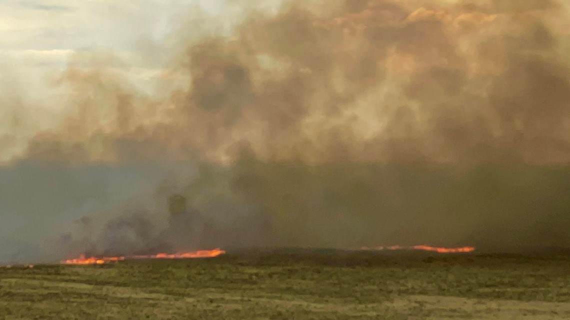 Wildfire burns at Great Sand Dunes National Park | 9news.com