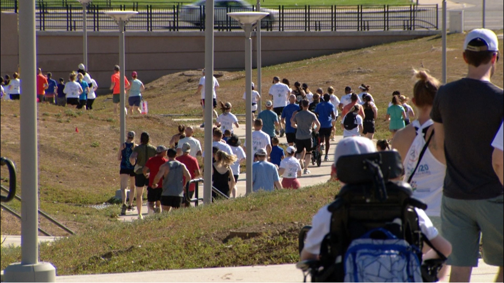 5K race held 10 years after Aurora theater shooting | 9news.com