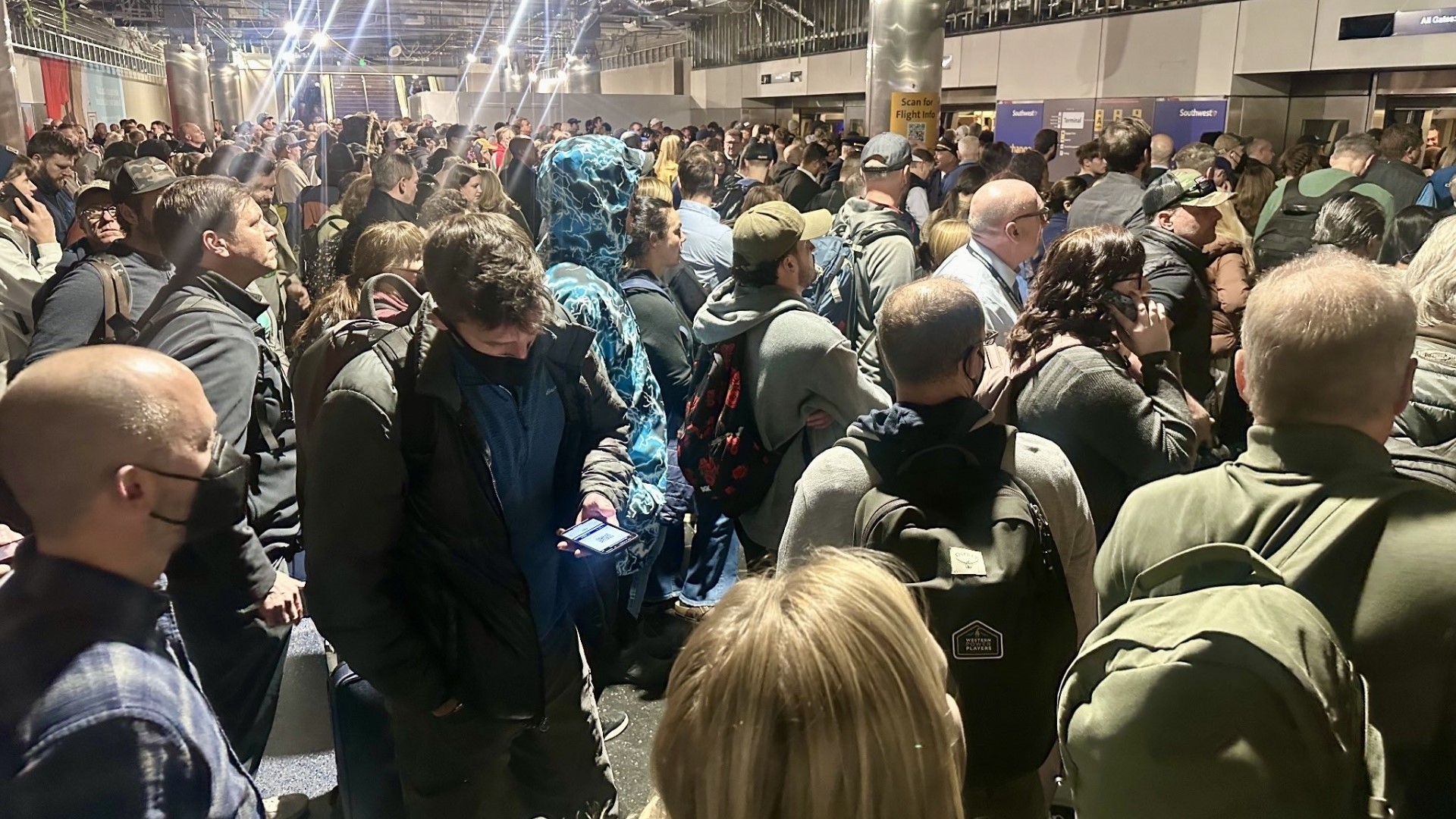 Denver airport trains resume normal operation Wednesday morning | 9news.com
