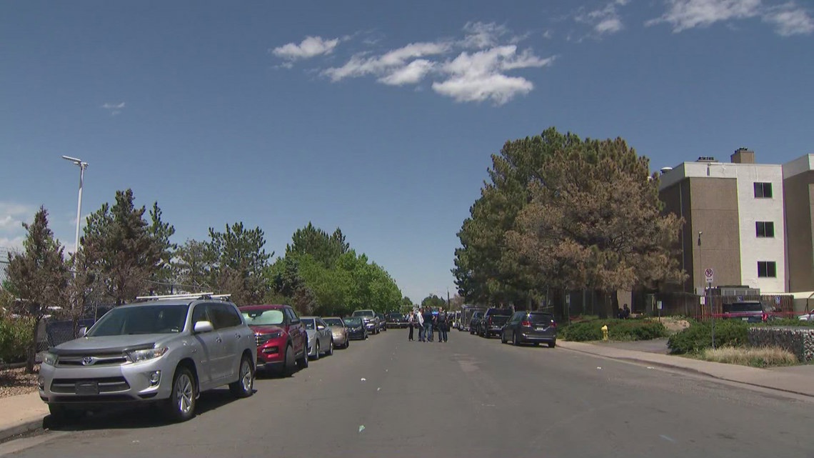 Family questions fatal shooting by Aurora officer | 9news.com