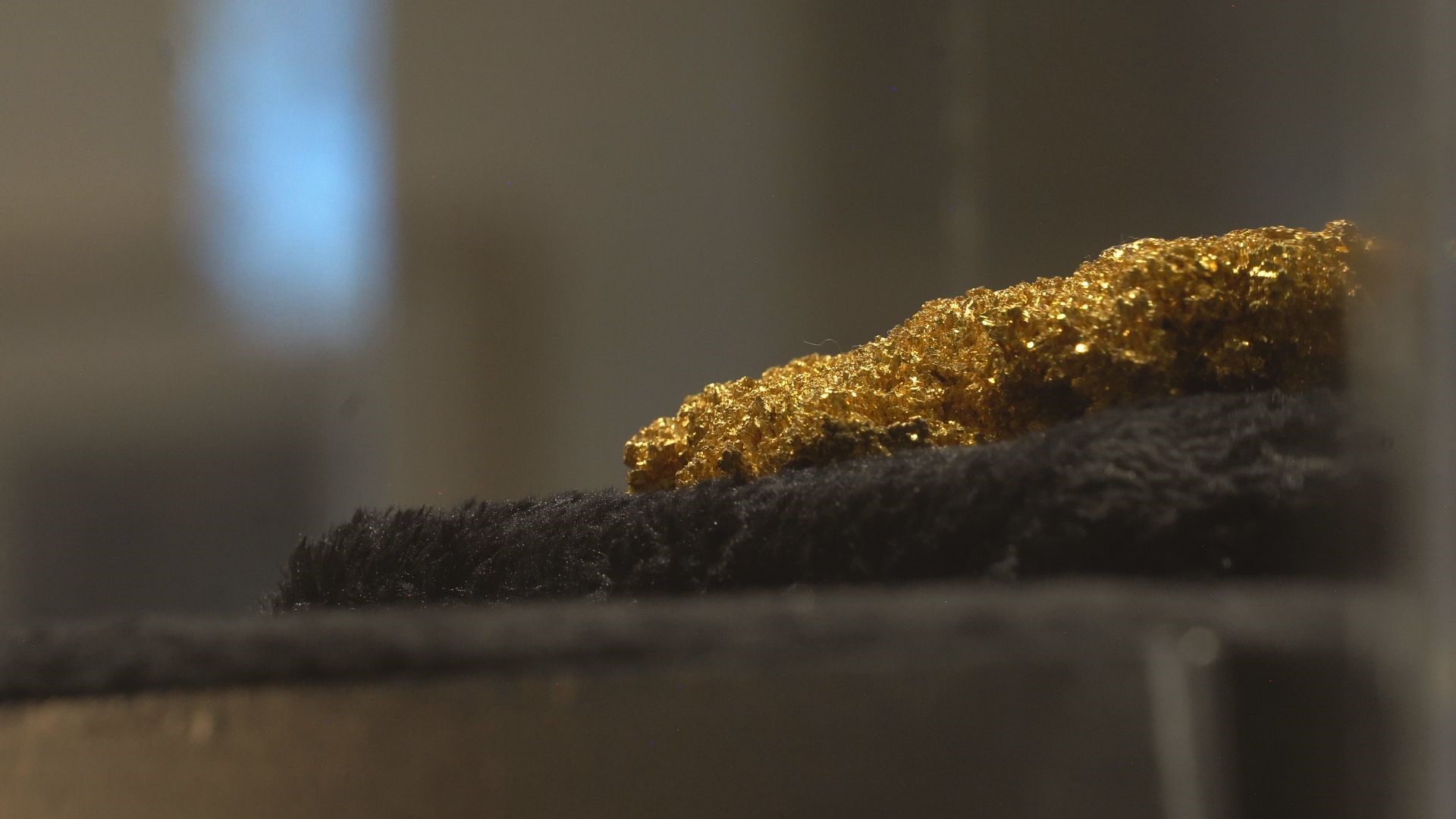One of Colorado’s biggest gold nuggets on display in Colorado | 9news.com