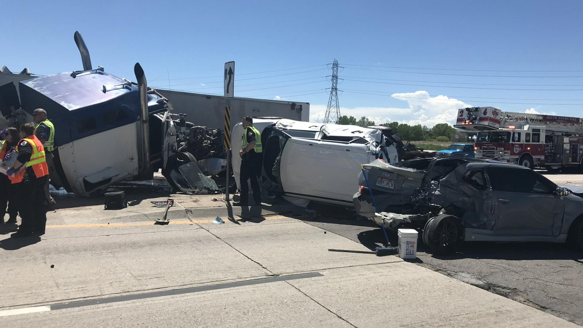 U.S. 85 in Commerce City reopens after multi-vehicle crash | 9news.com
