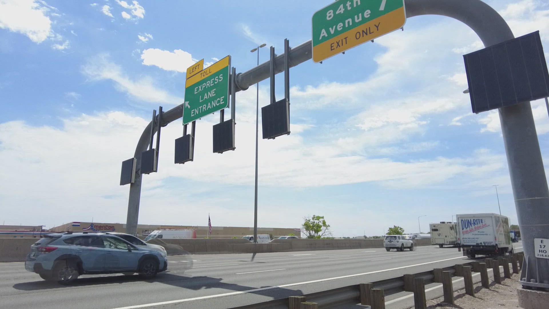 Woman gets toll weaving ticket for exiting express lane that said it ...