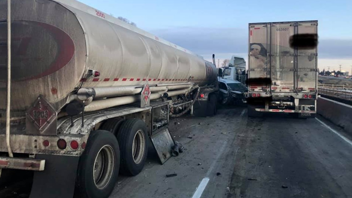 I-25 delays: Highway fully closed near Loveland due to crash | 9news.com