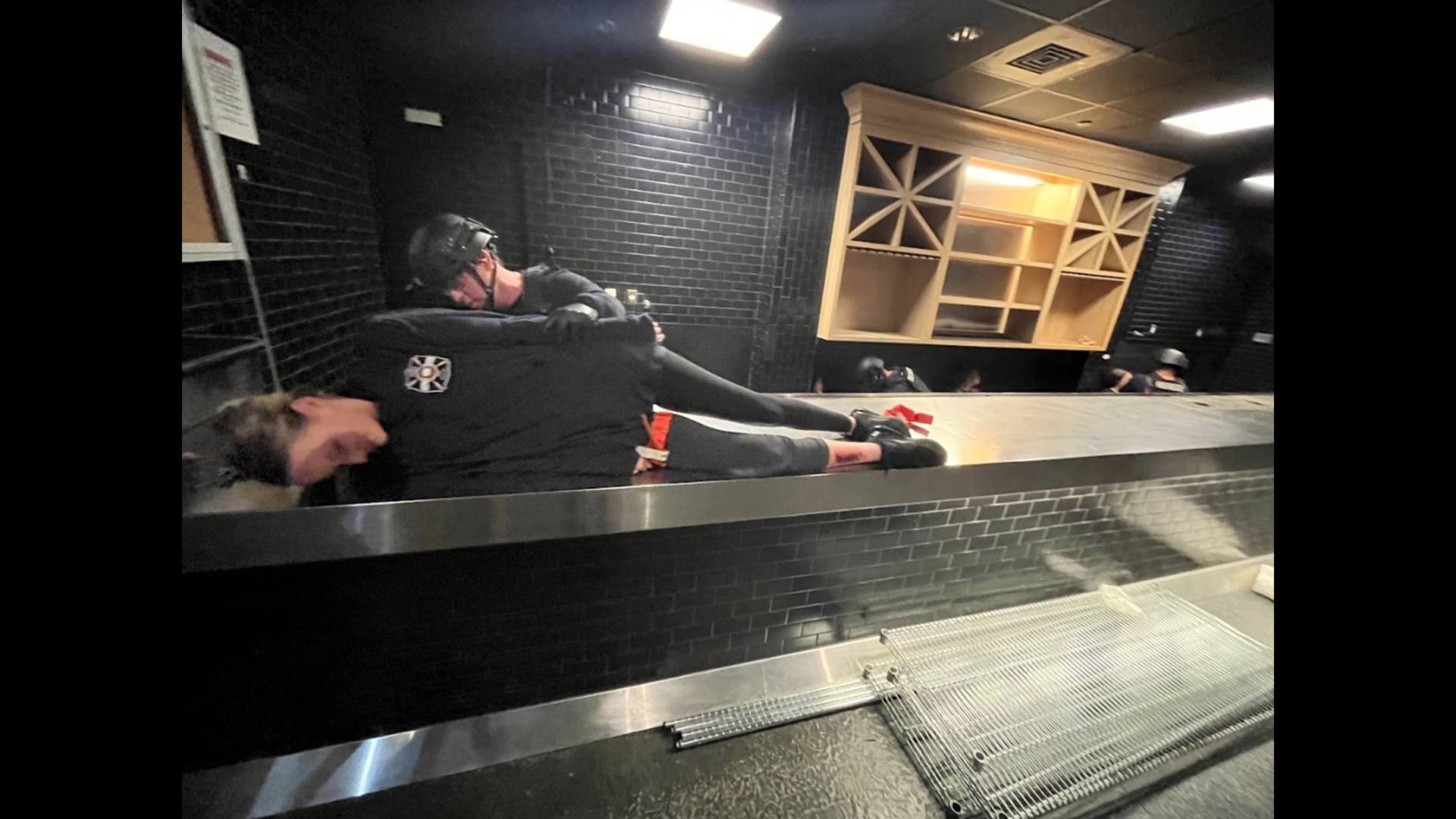 First responders use simulation to train for mass shootings | 9news.com