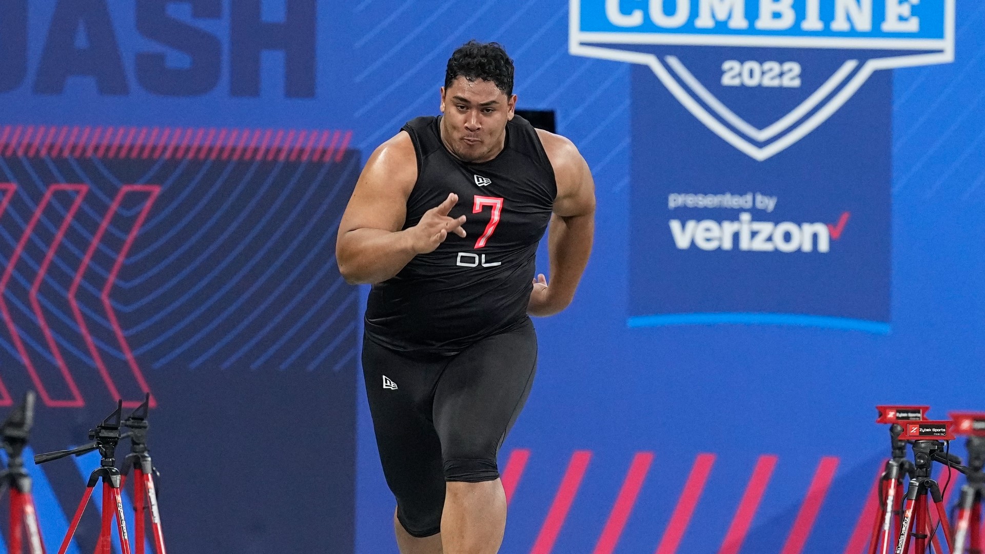 Colorado football players sign free-agent deals with NFL teams | 9news.com