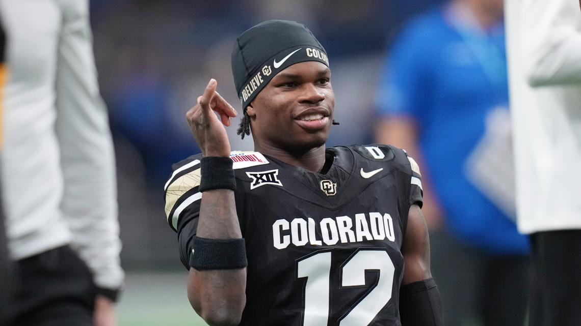 Broncos Dalton Risner, Ron Leary wear overalls to pregame | 9news.com