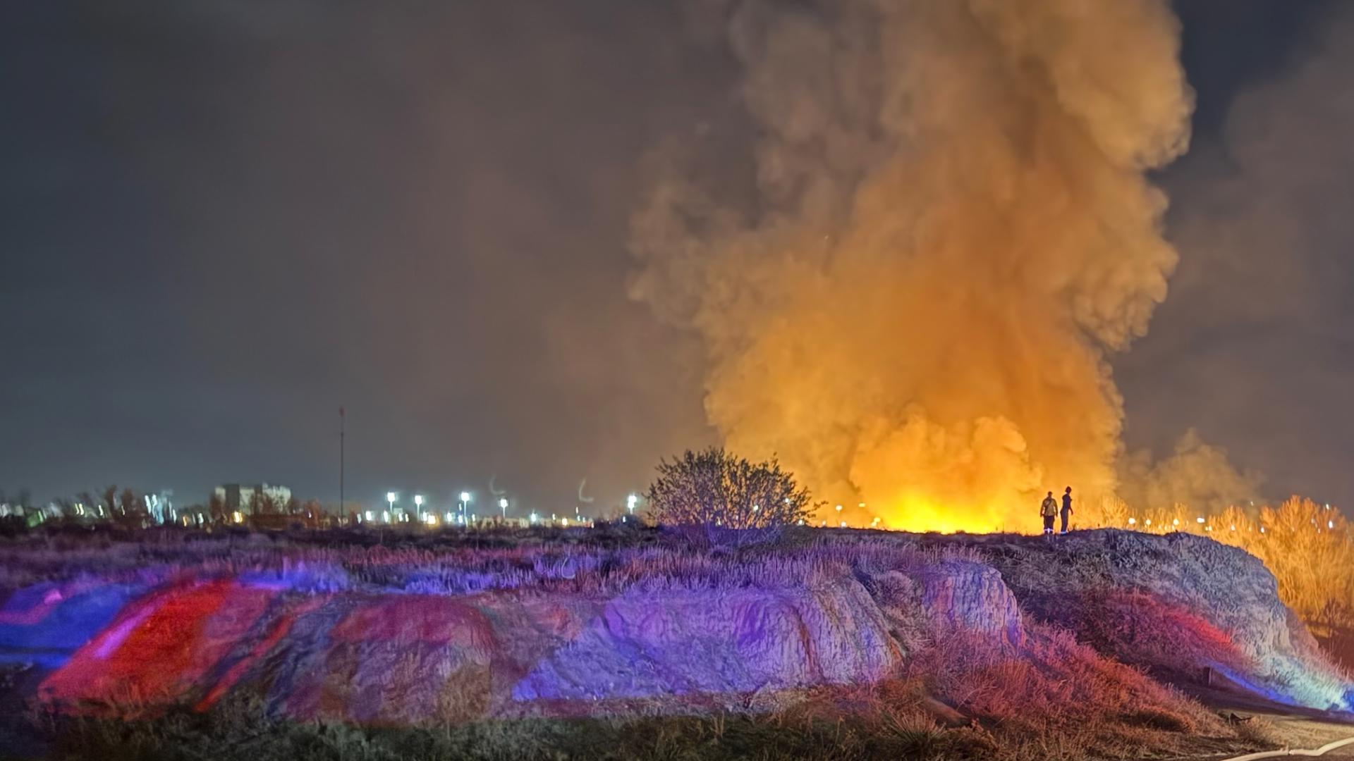 Fire burns about 5 acres at Bluff Lake Nature Center | 9news.com