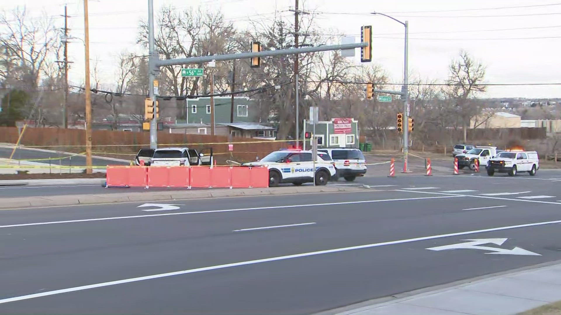 Aurora police seek man who fondled, exposed himself to women | 9news.com