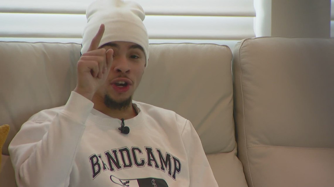 Drake fans upset over another postponed concert | 9news.com