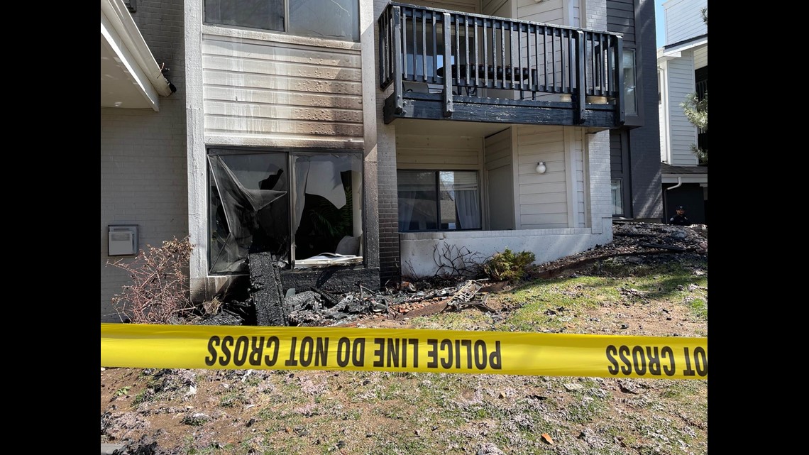 Fire rips through 24 units in Boulder apartment building | 9news.com