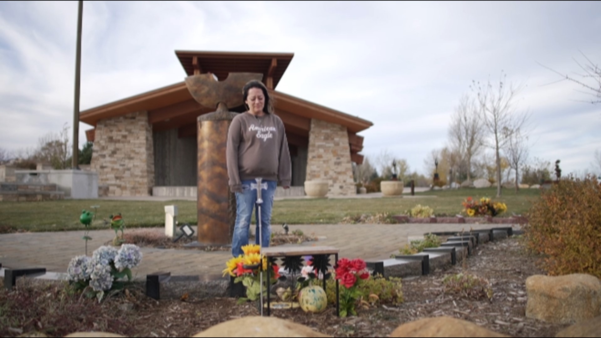 Records: Driver in I-25 crash that killed 5 didn’t have valid CDL ...