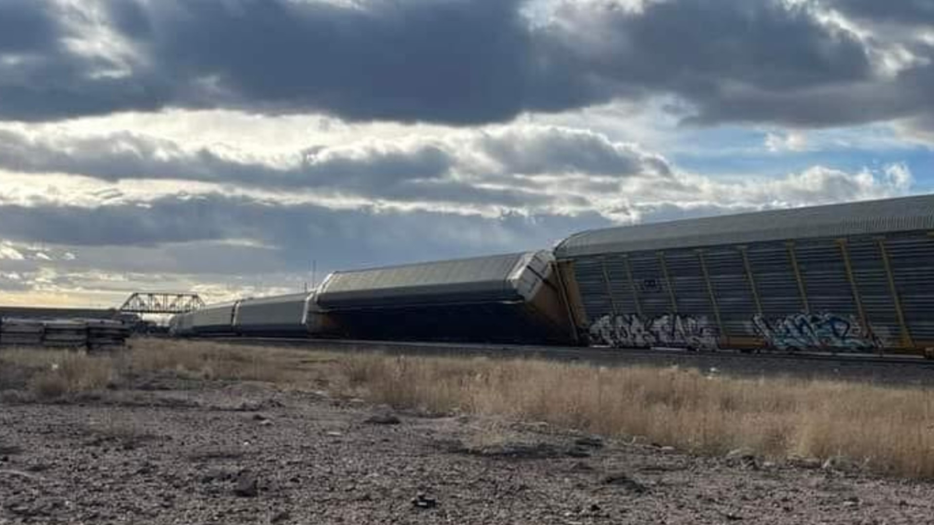 Union Pacific train derails in Wyoming | 9news.com
