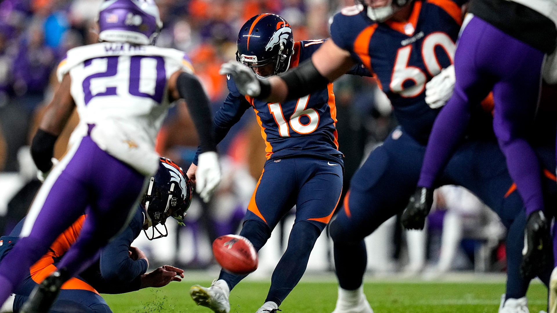 Broncos kicker Wil Lutz is AFC special teams player of the month ...