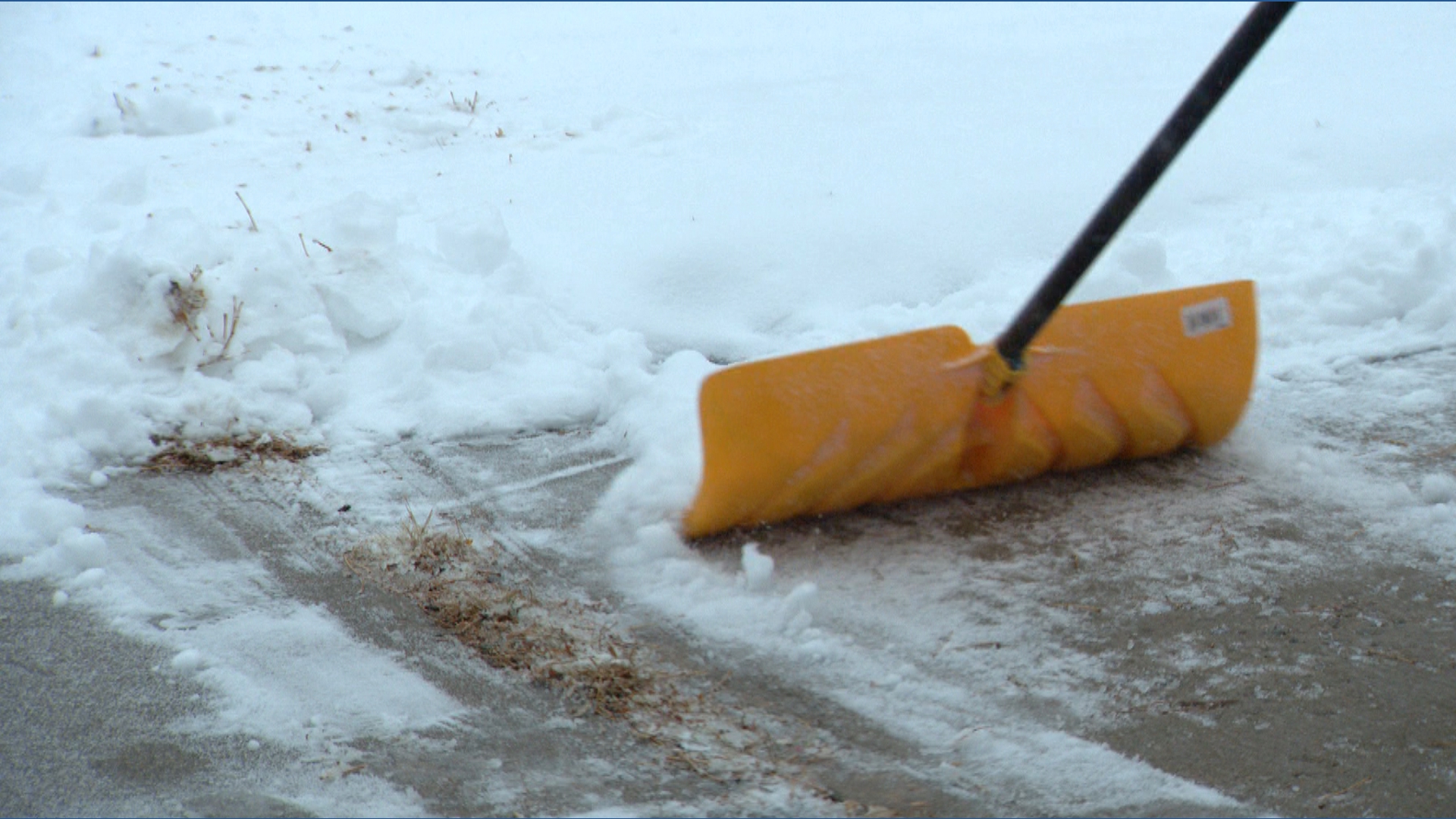 Aurora Snow Busters program seeks volunteers | 9news.com