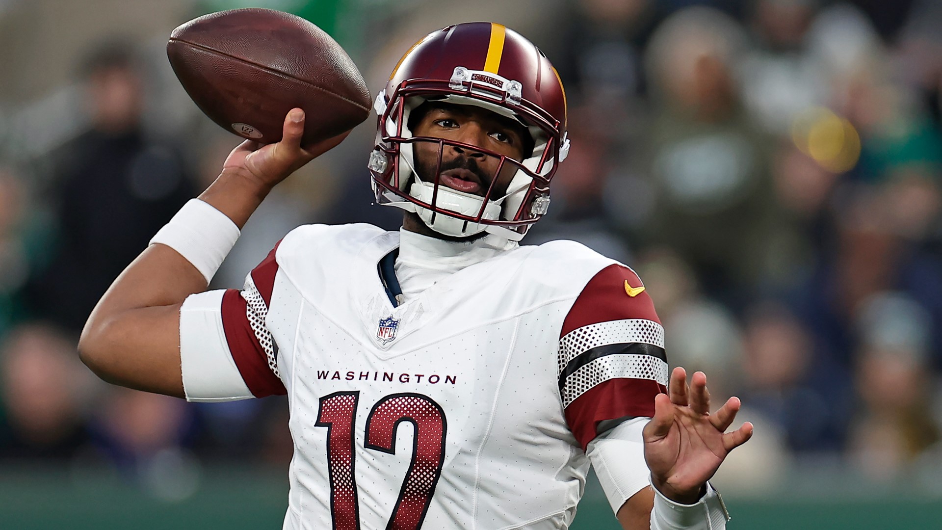 Broncos figure to land a quarterback in NFL free agency | 9news.com