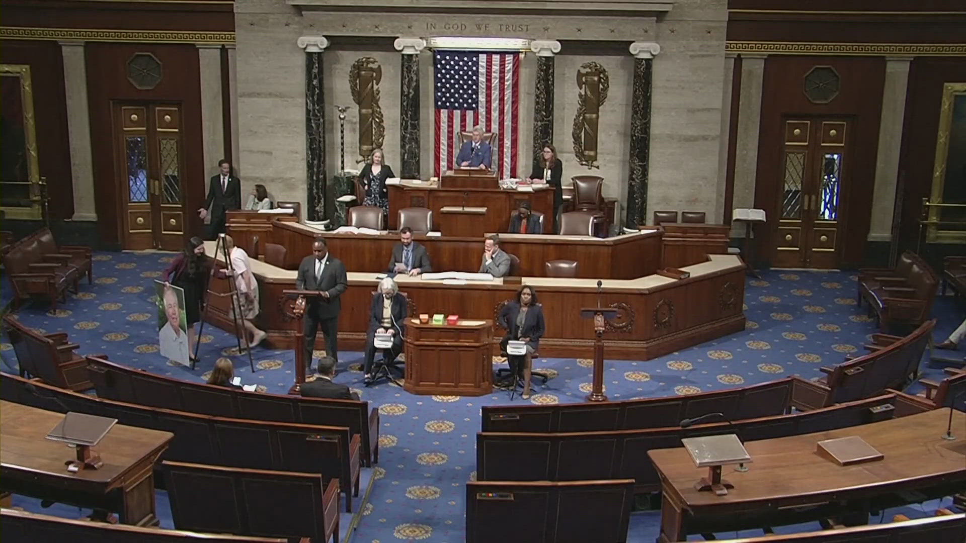 Trump's big tax bill passed by House, sent to president to sign | 9news.com