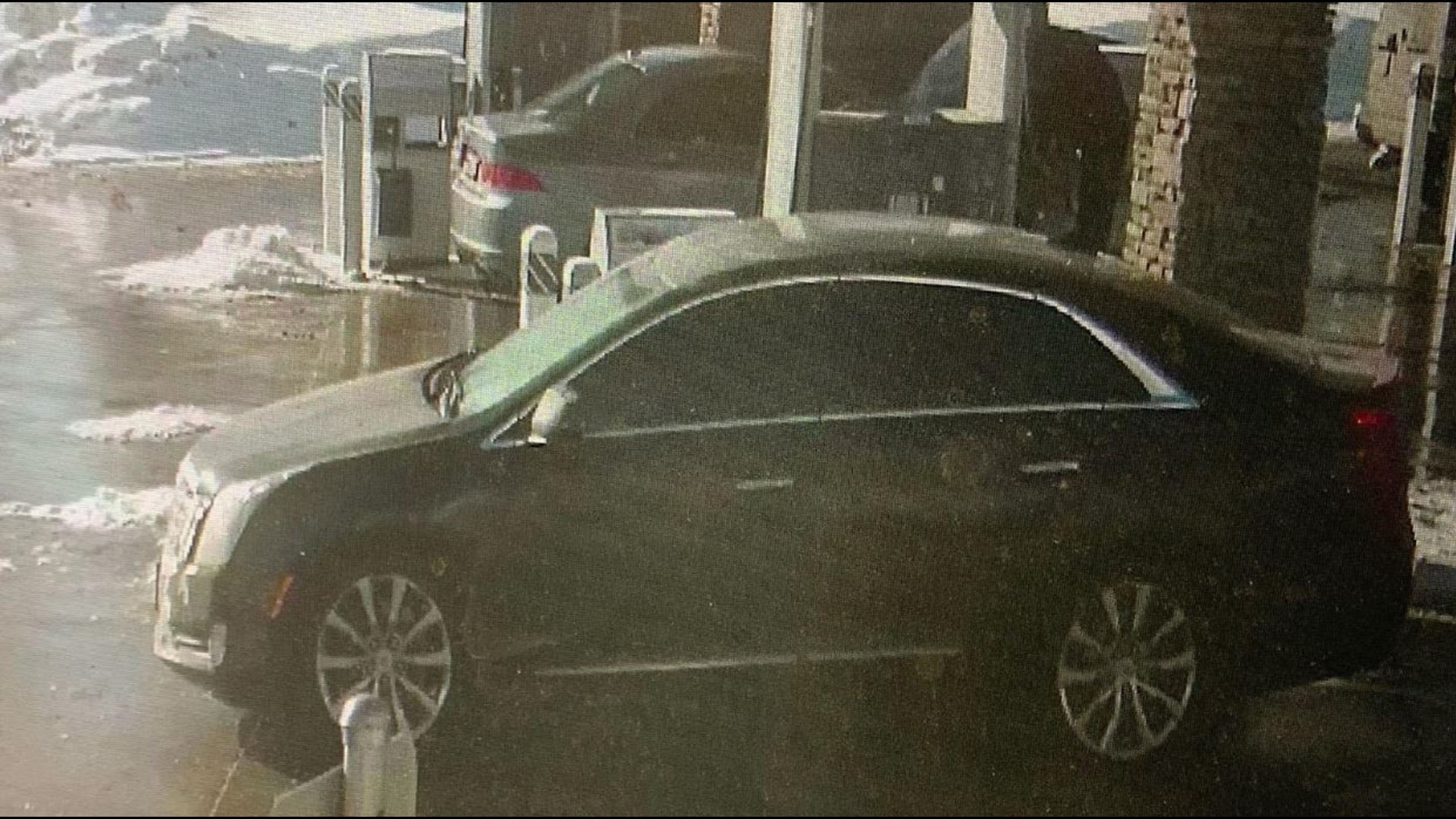 Police looking for suspects in multi-state crime spree | 9news.com
