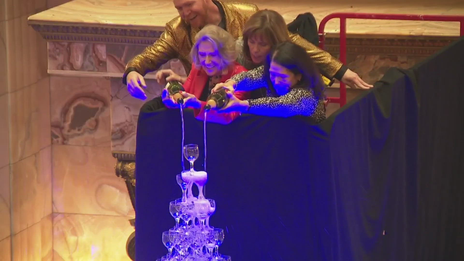 Champagne cascade: Denver holiday kickoff tradition returns this ...